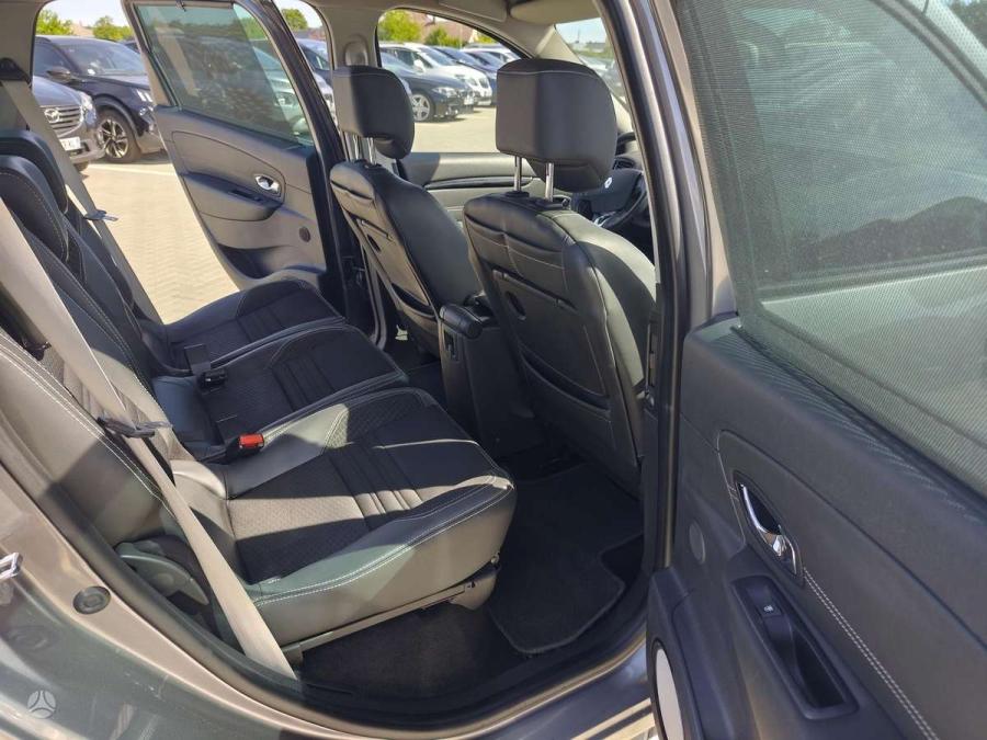 Grey Renault Scenic 2016 in Taurage, with an engine capacity of 1.46 L and mileage of 253 thousand km for 3900 €, photo 17 on AUTOMOTO.COM.LV