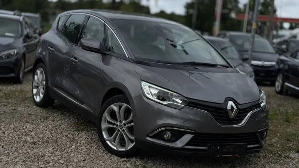 Grey Renault Scenic 2016 in Jelgava, with an engine capacity of 1.20 L and mileage of 155 thousand km for 7990 €, photo 1 on AUTOMOTO.COM.LV