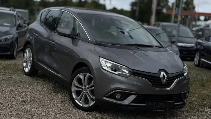 Grey Renault Scenic 2016 in Jelgava, with an engine capacity of 1.20 L and mileage of 155 thousand km for 7990 €, photo 1 on AUTOMOTO.COM.LV