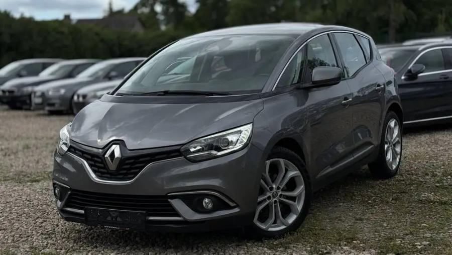 Grey Renault Scenic 2016 in Jelgava, with an engine capacity of 1.20 L and mileage of 155 thousand km for 7990 €, photo 3 on AUTOMOTO.COM.LV