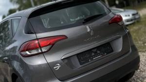 Grey Renault Scenic 2016 in Jelgava, with an engine capacity of 1.20 L and mileage of 155 thousand km for 7990 €, photo 7 on AUTOMOTO.COM.LV
