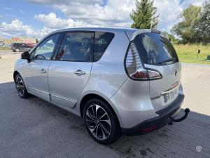 Grey Renault Scenic 2016 in Taurage, with an engine capacity of 1.60 L and mileage of 159 thousand km for 4800 €, photo 5 on AUTOMOTO.COM.LV