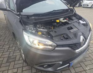 Grey Renault Scenic 2017 in Taurage, with an engine capacity of 1.60 L and mileage of 61 thousand km for 8850 €, photo 3 on AUTOMOTO.COM.LV
