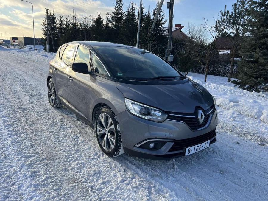 Pelēks Renault Scenic 2017 Kauņa, ar dzinēja tilpumu 1.60 L un nobraukumu 179 tūkst. km par 7650 €, foto 2 vietnē AUTOMOTO.COM.LV