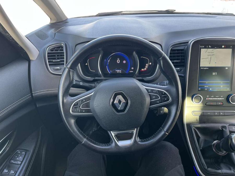 Pelēks Renault Scenic 2017 Kauņa, ar dzinēja tilpumu 1.60 L un nobraukumu 179 tūkst. km par 7650 €, foto 19 vietnē AUTOMOTO.COM.LV