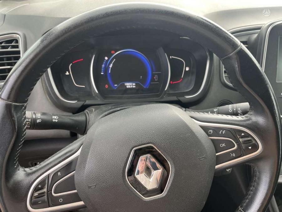 Pelēks Renault Scenic 2017 Tauragė, ar dzinēja tilpumu 1.46 L un nobraukumu 137 tūkst. km par 4800 €, foto 12 vietnē AUTOMOTO.COM.LV