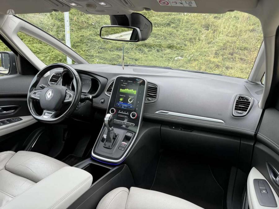 Pelēks Renault Scenic 2017 Viļņa, ar dzinēja tilpumu 1.60 L un nobraukumu 245 tūkst. km par 8999 €, foto 13 vietnē AUTOMOTO.COM.LV