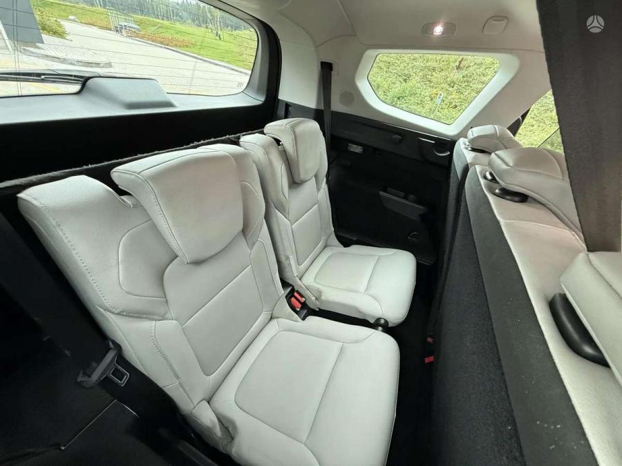 Pelēks Renault Scenic 2017 Viļņa, ar dzinēja tilpumu 1.60 L un nobraukumu 245 tūkst. km par 8999 €, foto 14 vietnē AUTOMOTO.COM.LV