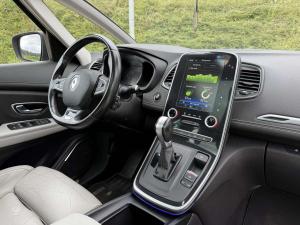 Pelēks Renault Scenic 2017 Viļņa, ar dzinēja tilpumu 1.60 L un nobraukumu 245 tūkst. km par 8999 €, foto 16 vietnē AUTOMOTO.COM.LV
