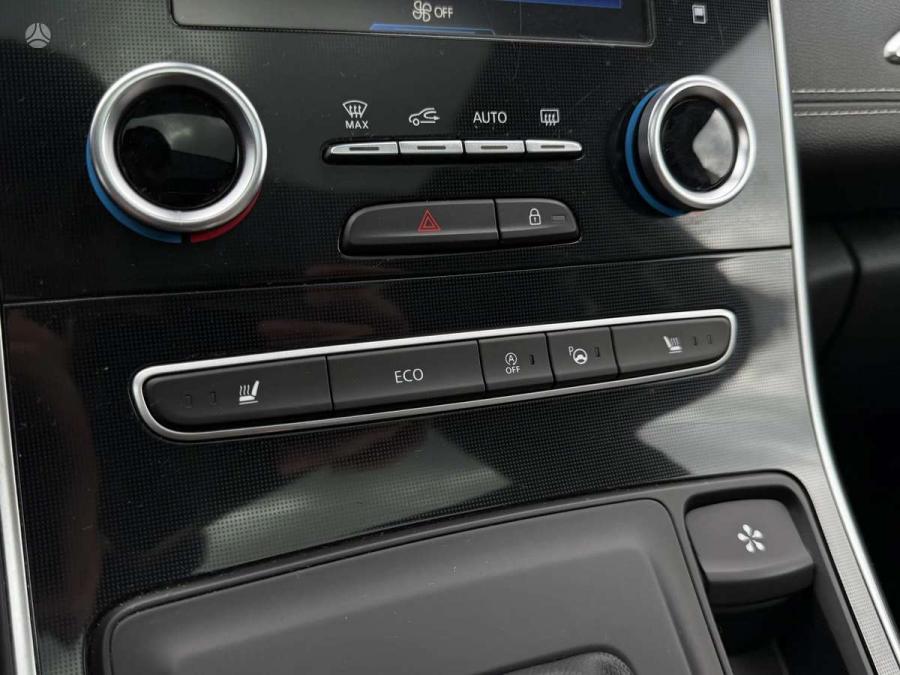 Pelēks Renault Scenic 2017 Viļņa, ar dzinēja tilpumu 1.60 L un nobraukumu 245 tūkst. km par 8999 €, foto 18 vietnē AUTOMOTO.COM.LV