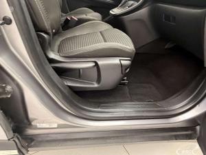 Pelēks Renault Scenic 2017 Viļņa, ar dzinēja tilpumu 1.46 L un nobraukumu 91 tūkst. km par 7900 €, foto 8 vietnē AUTOMOTO.COM.LV