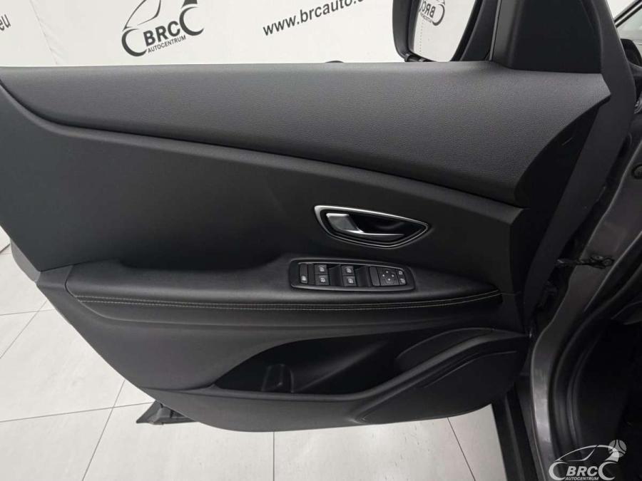 Pelēks Renault Scenic 2017 Viļņa, ar dzinēja tilpumu 1.46 L un nobraukumu 91 tūkst. km par 7900 €, foto 21 vietnē AUTOMOTO.COM.LV