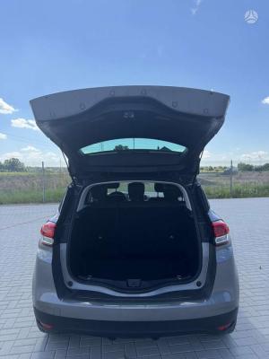 Pelēks Renault Scenic 2018 Tauragė, ar dzinēja tilpumu 1.60 L un nobraukumu 231 tūkst. km par 6200 €, foto 12 vietnē AUTOMOTO.COM.LV