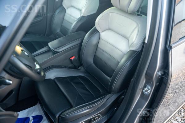 Pelēks Renault Scenic 2018 Rīga, ar dzinēja tilpumu 1.60 L un nobraukumu 171 tūkst. km par 8650 €, foto 7 vietnē AUTOMOTO.COM.LV
