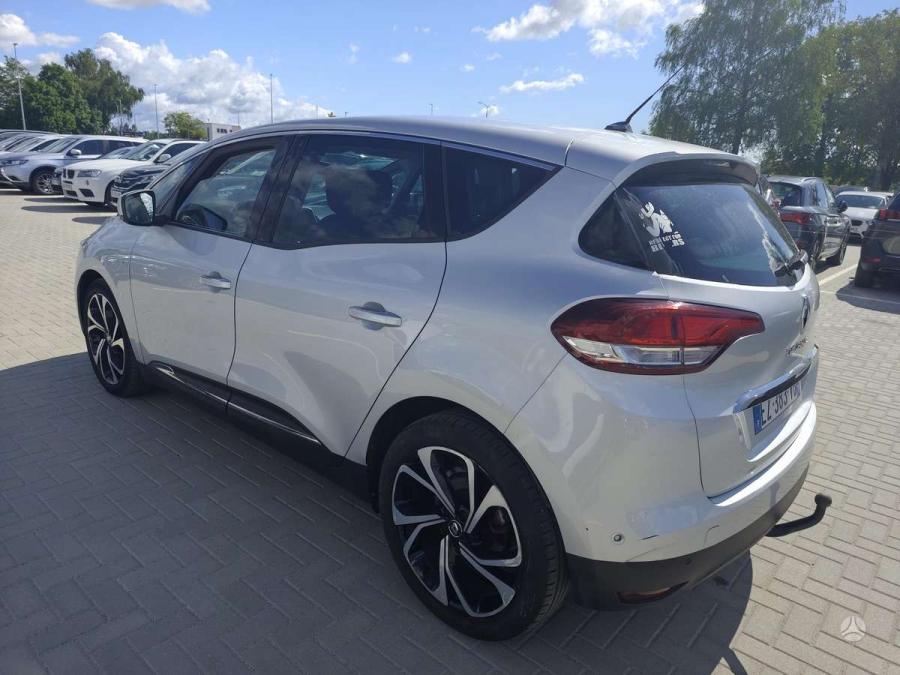 Grey Renault Scenic 2018 in Taurage, with an engine capacity of 1.33 L and mileage of 210 thousand km for 6300 €, photo 5 on AUTOMOTO.COM.LV