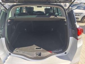 Grey Renault Scenic 2018 in Taurage, with an engine capacity of 1.33 L and mileage of 210 thousand km for 6300 €, photo 18 on AUTOMOTO.COM.LV