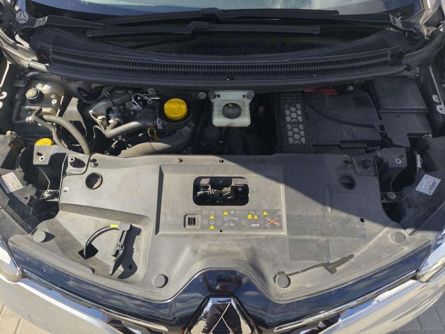 Grey Renault Scenic 2018 in Taurage, with an engine capacity of 1.33 L and mileage of 210 thousand km for 6300 €, photo 19 on AUTOMOTO.COM.LV