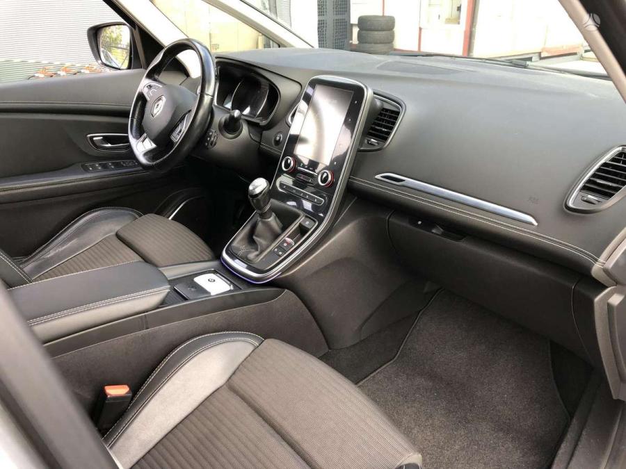 Pelēks Renault Scenic 2018 Klaipėda, ar dzinēja tilpumu 1.46 L un nobraukumu 276 tūkst. km par 7299 €, foto 10 vietnē AUTOMOTO.COM.LV