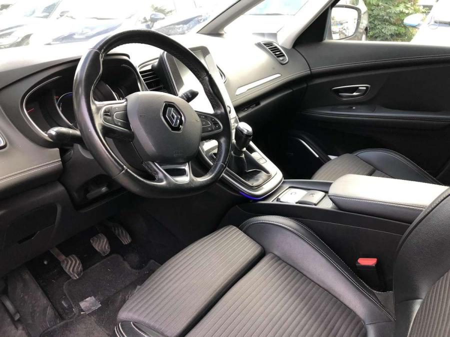 Pelēks Renault Scenic 2018 Klaipėda, ar dzinēja tilpumu 1.46 L un nobraukumu 276 tūkst. km par 7299 €, foto 12 vietnē AUTOMOTO.COM.LV