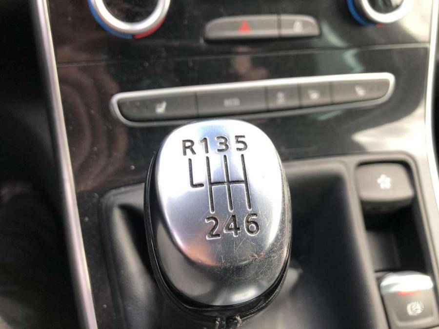 Pelēks Renault Scenic 2018 Klaipėda, ar dzinēja tilpumu 1.46 L un nobraukumu 276 tūkst. km par 7299 €, foto 17 vietnē AUTOMOTO.COM.LV