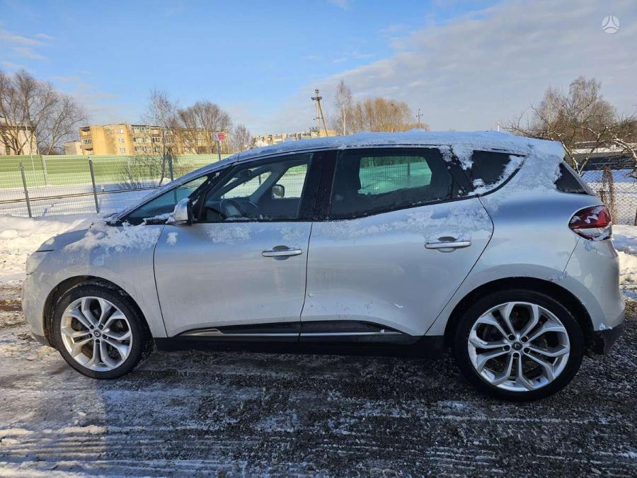 Pelēks Renault Scenic 2019 Tauragė, ar dzinēja tilpumu 1.75 L un nobraukumu 227 tūkst. km par 7700 €, foto 1 vietnē AUTOMOTO.COM.LV
