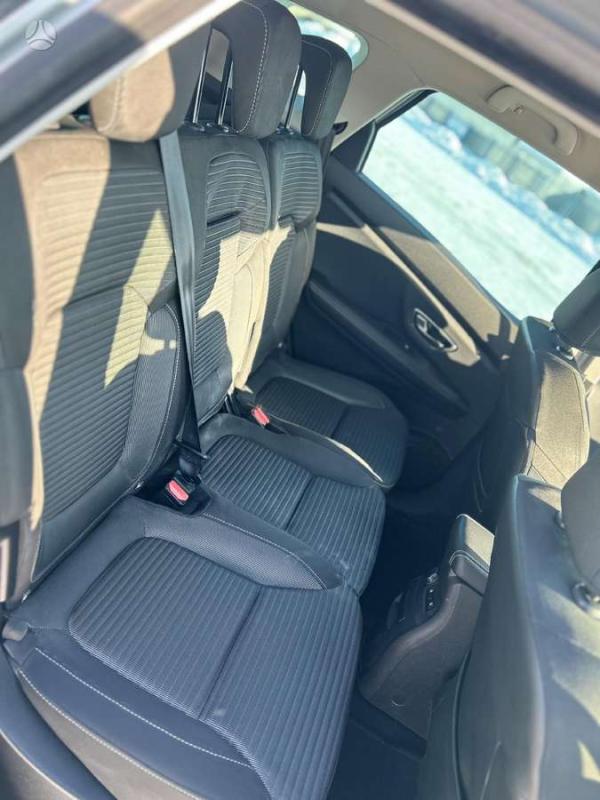 Pelēks Renault Scenic 2019 Panevēža, ar dzinēja tilpumu 1.75 L un nobraukumu 270 tūkst. km par 7790 €, foto 11 vietnē AUTOMOTO.COM.LV