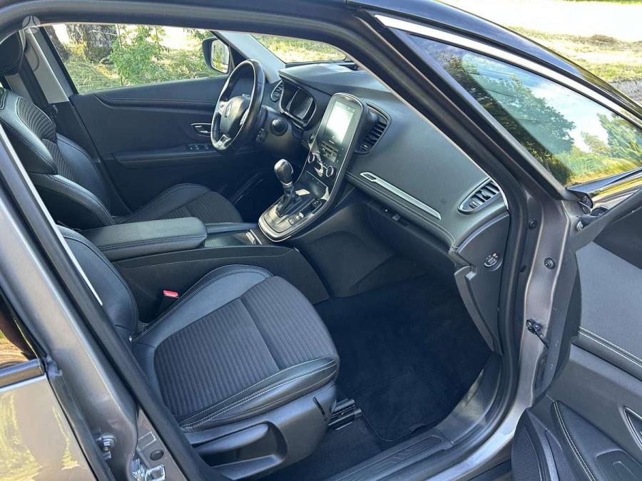 Pelēks Renault Scenic 2019 Tauragė, ar dzinēja tilpumu 1.33 L un nobraukumu 78 tūkst. km par 9700 €, foto 12 vietnē AUTOMOTO.COM.LV