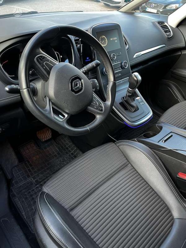 Pelēks Renault Scenic 2019 Viļņa, ar dzinēja tilpumu 1.70 L un nobraukumu 195 tūkst. km par 9500 €, foto 9 vietnē AUTOMOTO.COM.LV