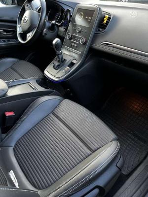 Pelēks Renault Scenic 2019 Viļņa, ar dzinēja tilpumu 1.70 L un nobraukumu 195 tūkst. km par 9500 €, foto 10 vietnē AUTOMOTO.COM.LV
