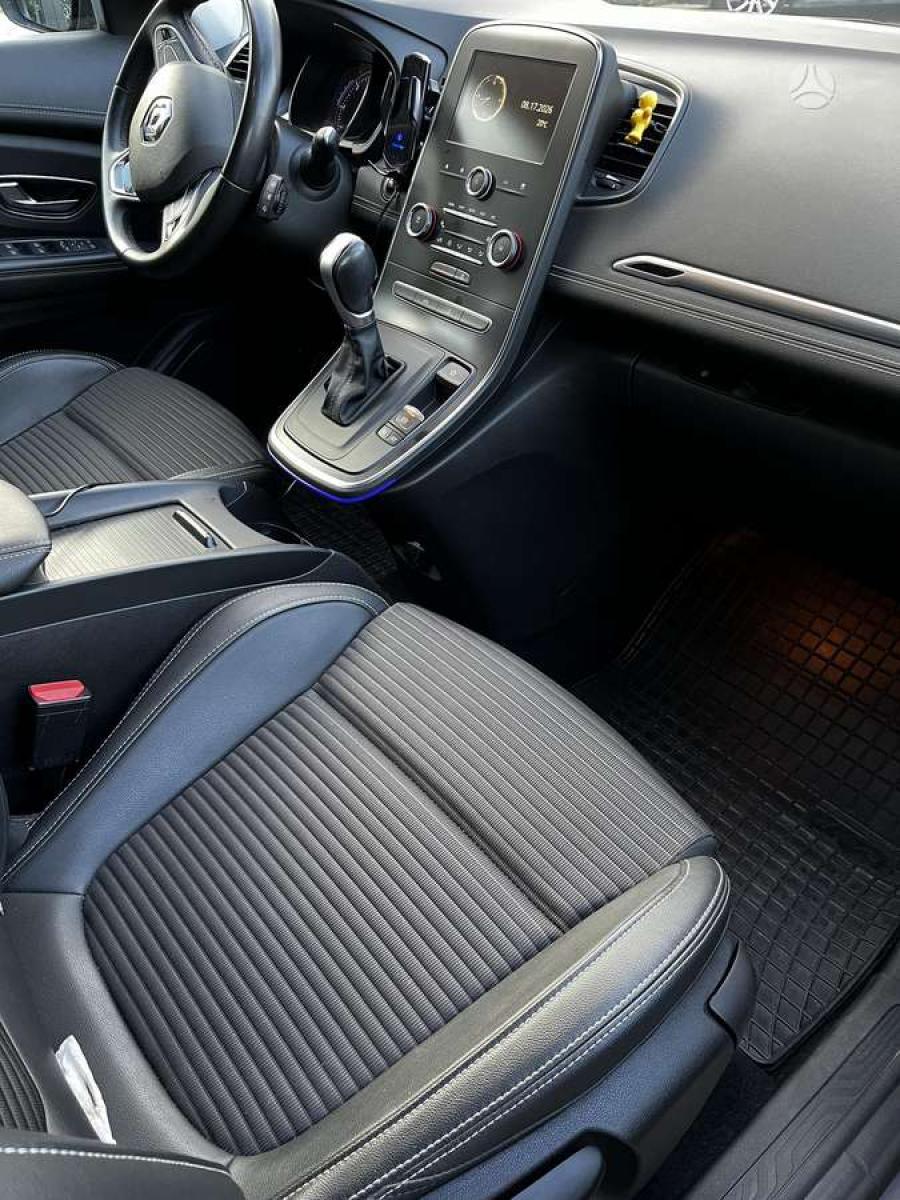 Pelēks Renault Scenic 2019 Viļņa, ar dzinēja tilpumu 1.70 L un nobraukumu 195 tūkst. km par 9500 €, foto 10 vietnē AUTOMOTO.COM.LV