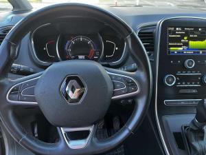 Pelēks Renault Scenic 2019 Viļņa, ar dzinēja tilpumu 1.70 L un nobraukumu 195 tūkst. km par 9500 €, foto 12 vietnē AUTOMOTO.COM.LV