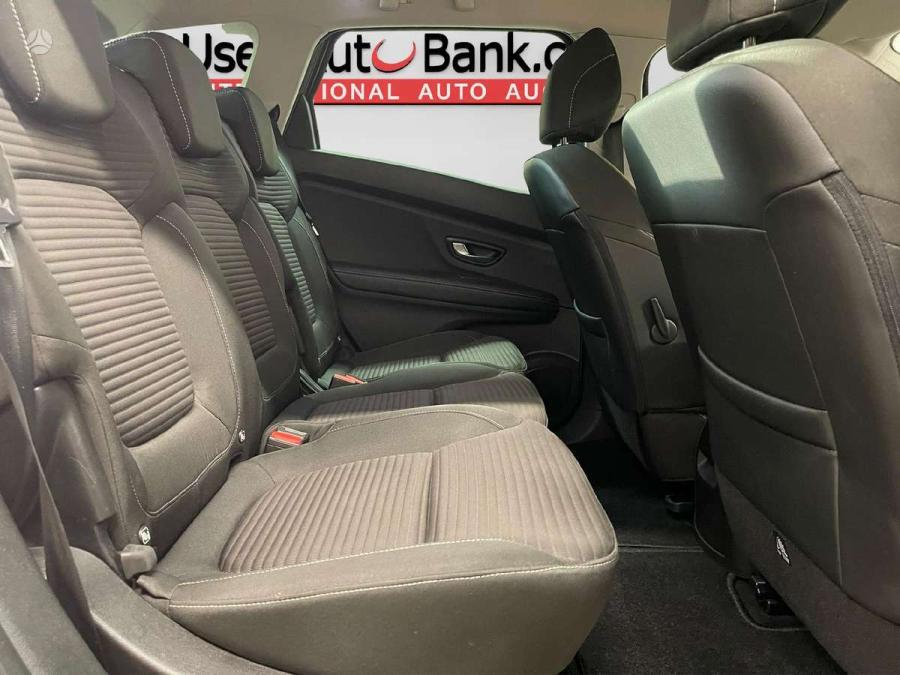 Grey Renault Scenic 2021 in Marijampole, with an engine capacity of 1.33 L and mileage of 179 thousand km for 12088 €, photo 12 on AUTOMOTO.COM.LV