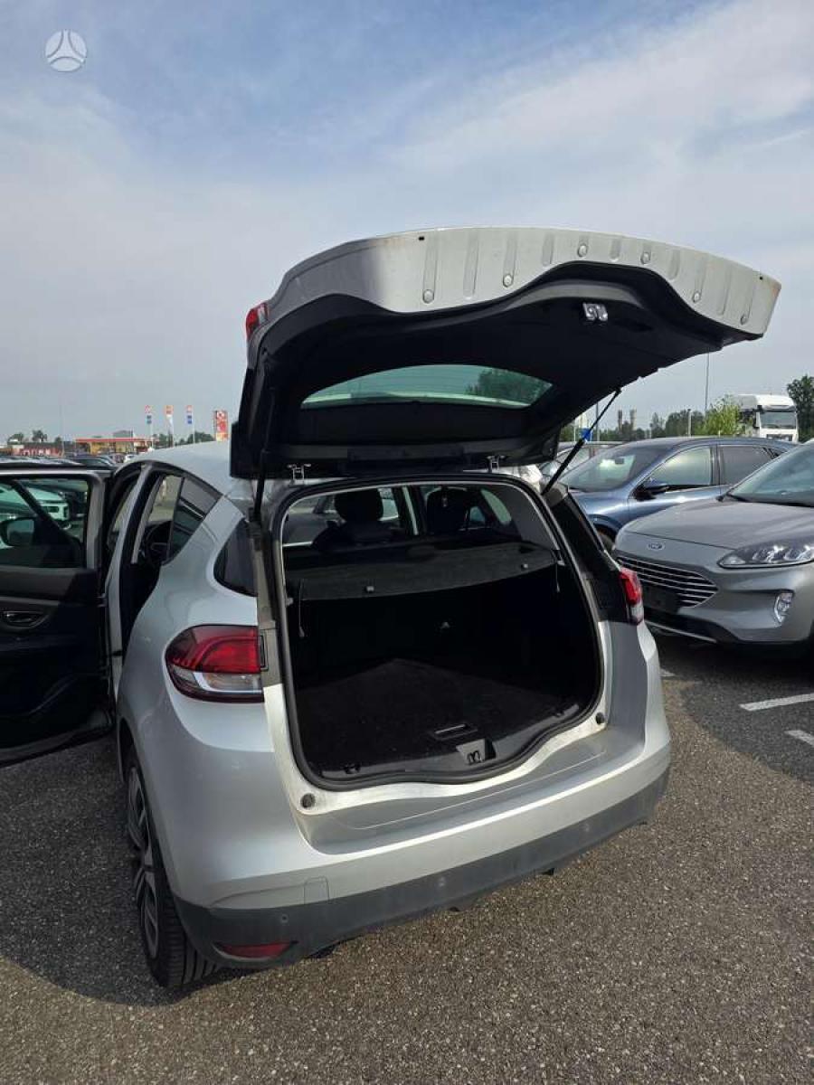 Pelēks Renault Scenic 2022 Viļņa, ar dzinēja tilpumu 1.33 L un nobraukumu 164 tūkst. km par 11200 €, foto 10 vietnē AUTOMOTO.COM.LV