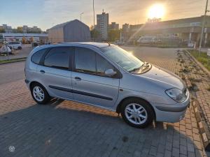 Grey Renault Scenic 2000 in Kaunas, with an engine capacity of 1.87 L and mileage of 294 thousand km for 650 €, photo  on AUTOMOTO.COM.LV