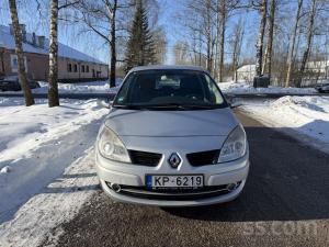 Pelēks Renault Scenic 2008 Dobele, ar dzinēja tilpumu 2.00 L un nobraukumu 239 tūkst. km par 1400 €, foto 4 vietnē AUTOMOTO.COM.LV