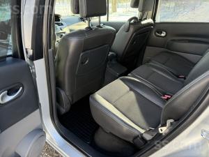 Pelēks Renault Scenic 2008 Dobele, ar dzinēja tilpumu 2.00 L un nobraukumu 239 tūkst. km par 1400 €, foto 15 vietnē AUTOMOTO.COM.LV
