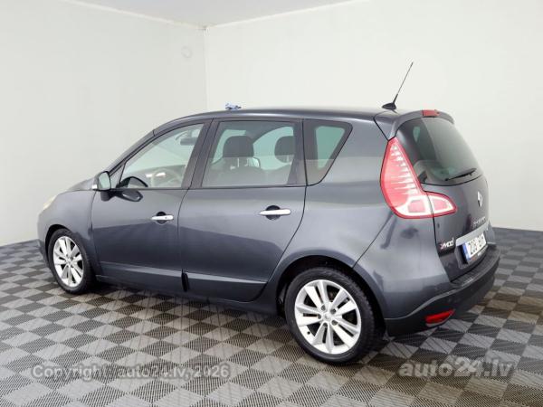 Pelēks Renault Scenic 2010 Tallina, ar dzinēja tilpumu 2.00 L un nobraukumu 257 tūkst. km par 2499 €, foto 4 vietnē AUTOMOTO.COM.LV