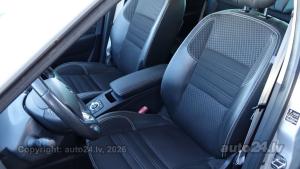 Grey Renault Scenic 2014 in Tartu, with an engine capacity of 1.50 L and mileage of 235 thousand km for 7490 €, photo 13 on AUTOMOTO.COM.LV
