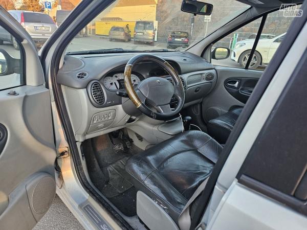 Renault Scenic 2002 Mažeikiai, ar dzinēja tilpumu 2.00 L un nobraukumu 324 tūkst. km par 850 €, foto 6 vietnē AUTOMOTO.COM.LV