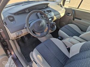 Renault Scenic 2005 Marijampole, ar dzinēja tilpumu 1.60 L un nobraukumu 199 tūkst. km par 1200 €, foto 8 vietnē AUTOMOTO.COM.LV