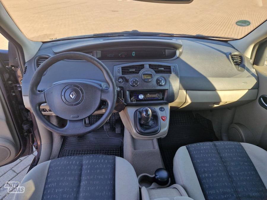 Renault Scenic 2005 Marijampole, ar dzinēja tilpumu 1.60 L un nobraukumu 199 tūkst. km par 1200 €, foto 10 vietnē AUTOMOTO.COM.LV