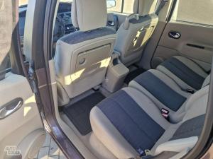 Renault Scenic 2005 Marijampole, ar dzinēja tilpumu 1.60 L un nobraukumu 199 tūkst. km par 1200 €, foto 11 vietnē AUTOMOTO.COM.LV