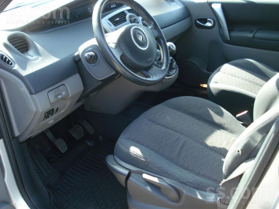 Renault Scenic 2006 Rīga, ar dzinēja tilpumu 1.90 L un nobraukumu 260 tūkst. km par 400 €, foto 6 vietnē AUTOMOTO.COM.LV