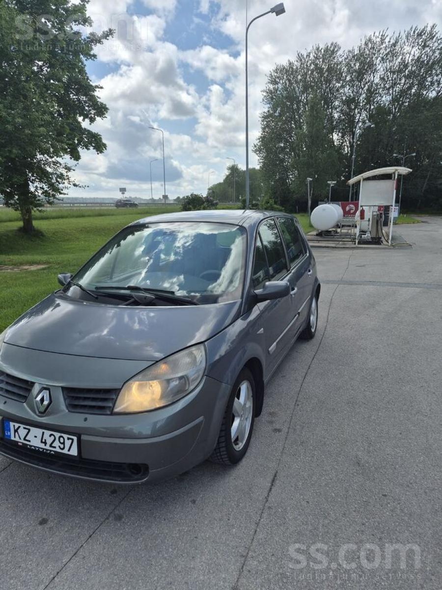 Renault Scenic 2006 Ogre, ar dzinēja tilpumu 2.00 L un nobraukumu 304 tūkst. km par 700 €, foto 3 vietnē AUTOMOTO.COM.LV