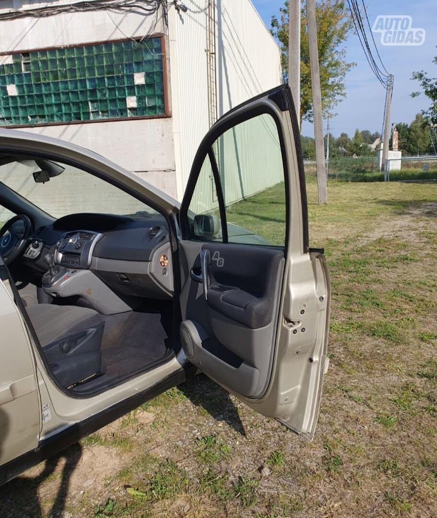 Renault Scenic 2008 Šauļi, ar dzinēja tilpumu 1.50 L un nobraukumu 420 tūkst. km par 350 €, foto 6 vietnē AUTOMOTO.COM.LV