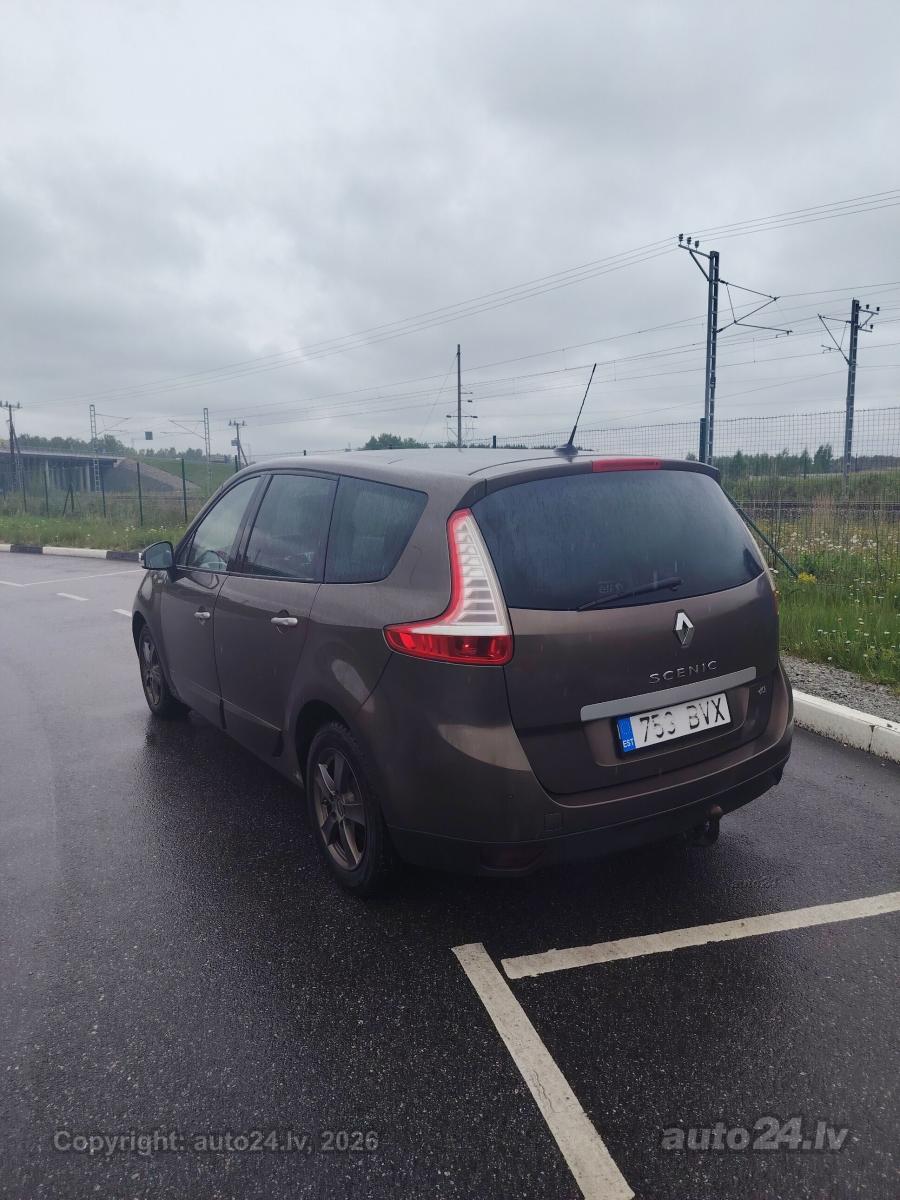 Renault Scenic 2009 Tallina, ar dzinēja tilpumu 1.90 L un nobraukumu 0 tūkst. km par 2800 €, foto 5 vietnē AUTOMOTO.COM.LV