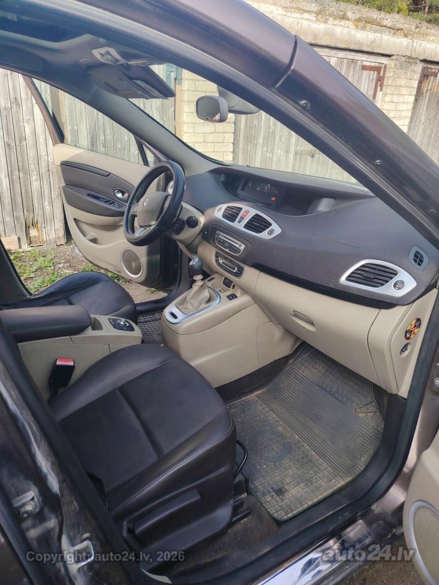 Renault Scenic 2009 Tallina, ar dzinēja tilpumu 1.90 L un nobraukumu 0 tūkst. km par 2800 €, foto 8 vietnē AUTOMOTO.COM.LV