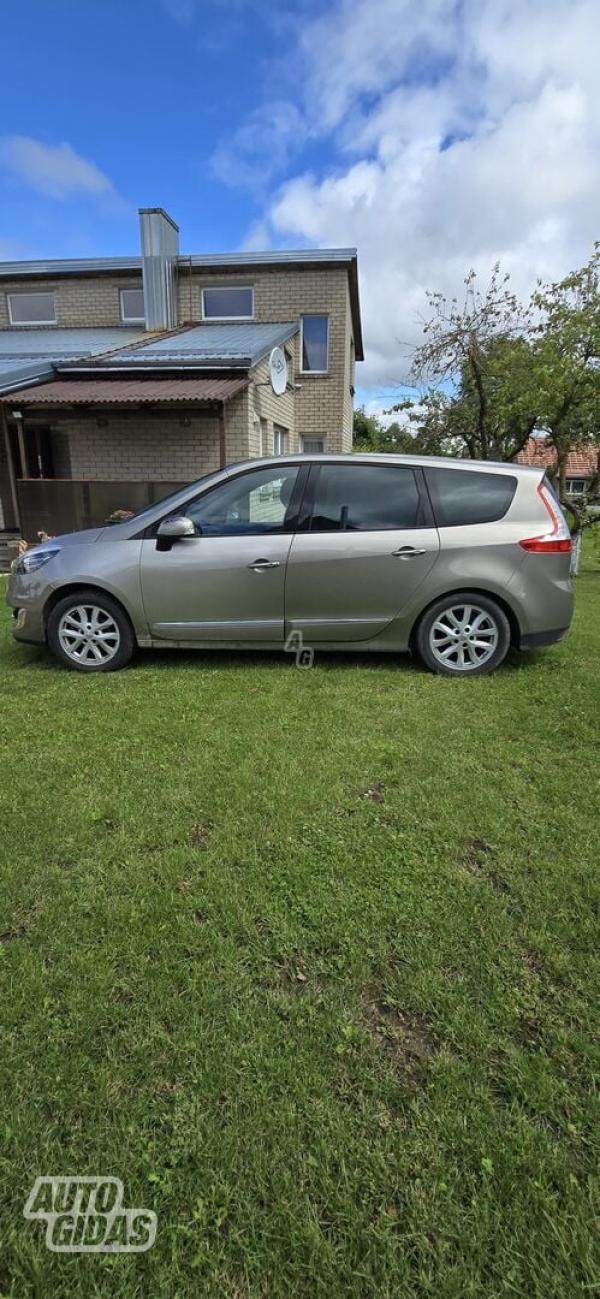 Renault Scenic 2013 Kelmė, ar dzinēja tilpumu 1.60 L un nobraukumu 290 tūkst. km par 2800 €, foto 4 vietnē AUTOMOTO.COM.LV
