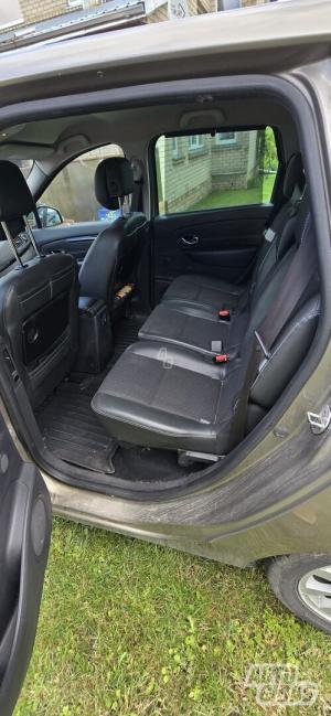 Renault Scenic 2013 Kelmė, ar dzinēja tilpumu 1.60 L un nobraukumu 290 tūkst. km par 2800 €, foto 9 vietnē AUTOMOTO.COM.LV