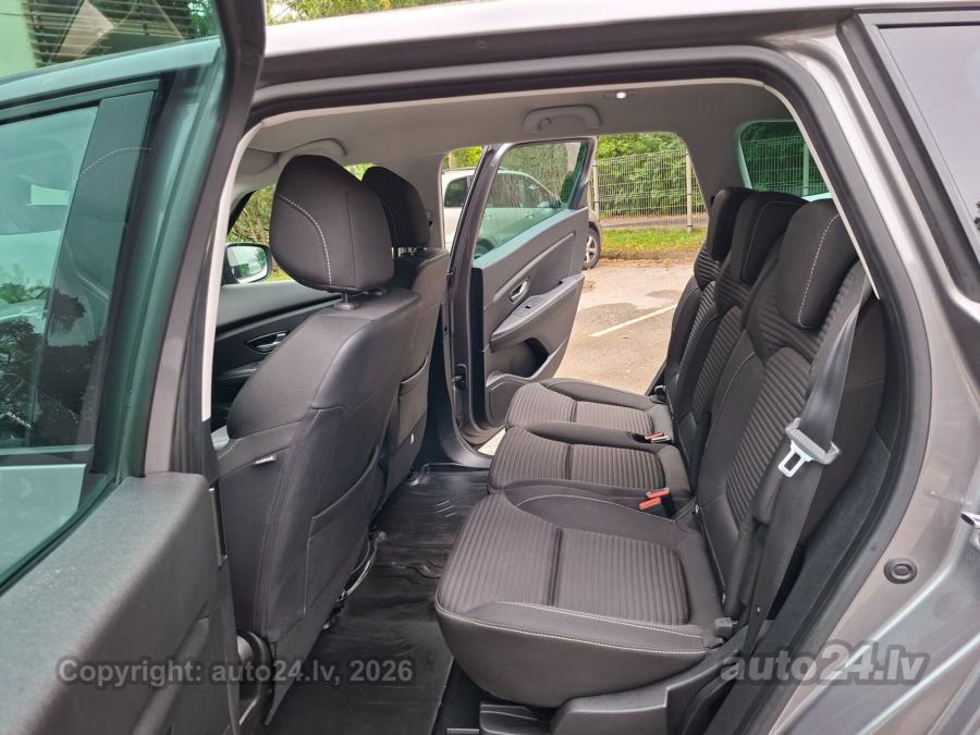 Renault Scenic 2021 in Tallinn, with an engine capacity of 1.70 L and mileage of 125 thousand km for 12500 €, photo 13 on AUTOMOTO.COM.LV